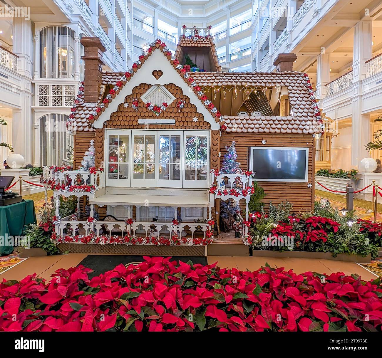 Life size Gingerbread house on display at the Disney Grand Floridian ...
