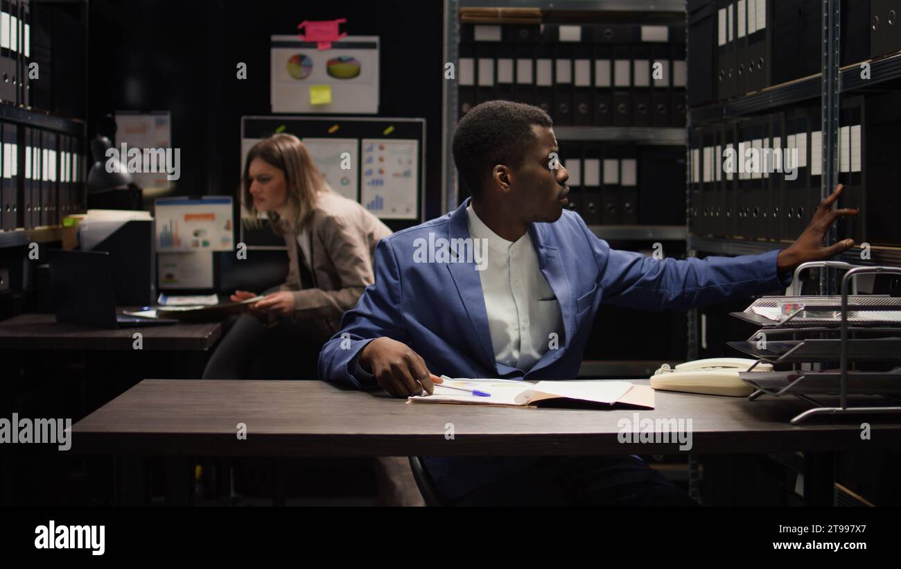 Law of evidence hi-res stock photography and images - Alamy