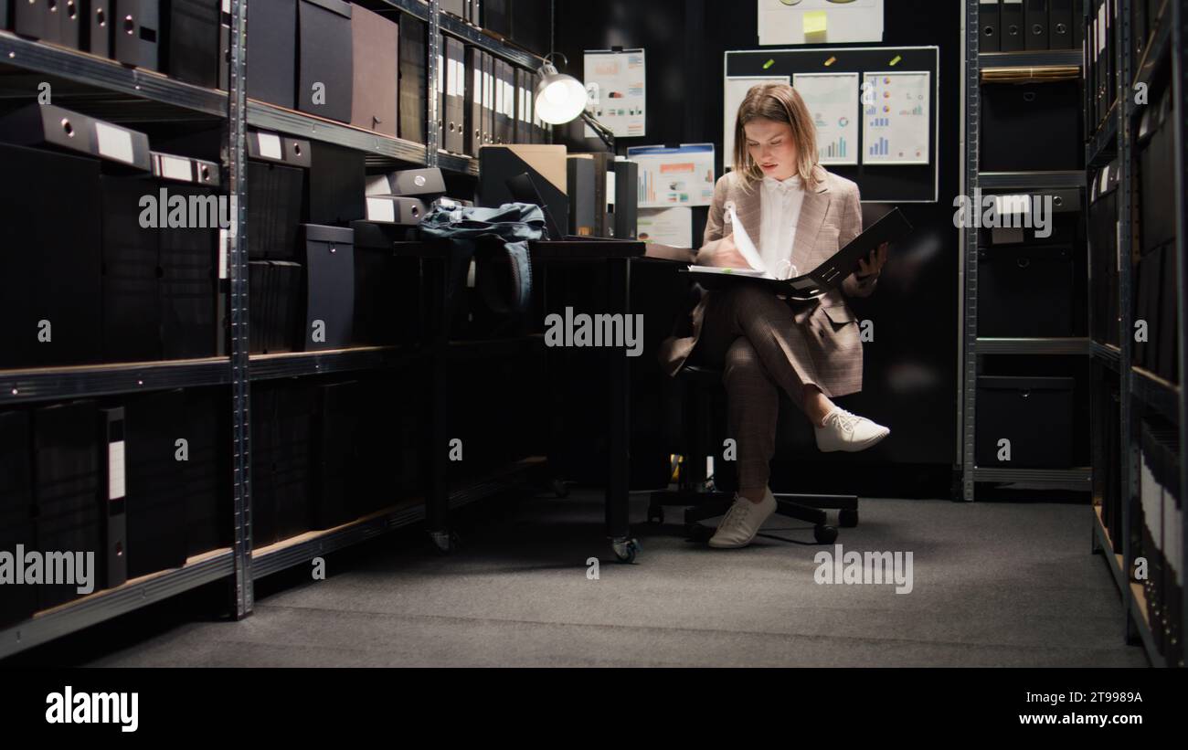 Conducting searches hi-res stock photography and images - Alamy