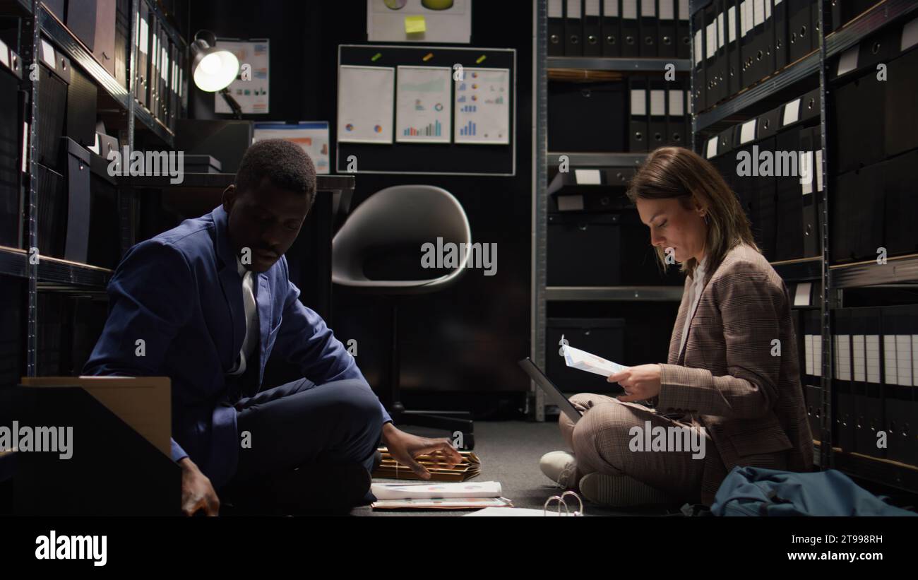 Forensic investigations team hi-res stock photography and images - Alamy