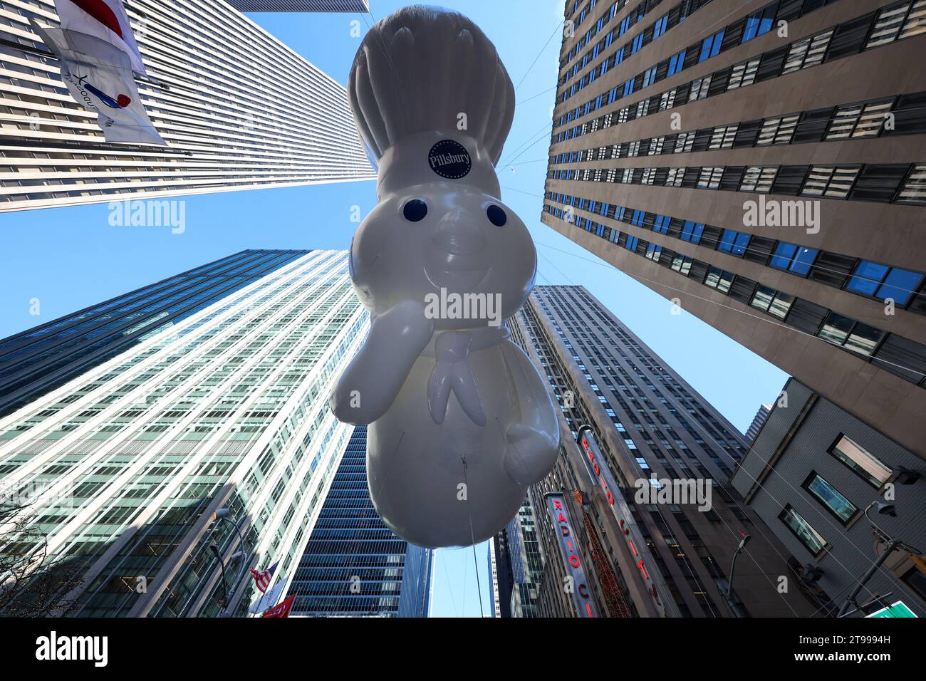 Pillsbury doughboy balloon hi-res stock photography and images - Alamy