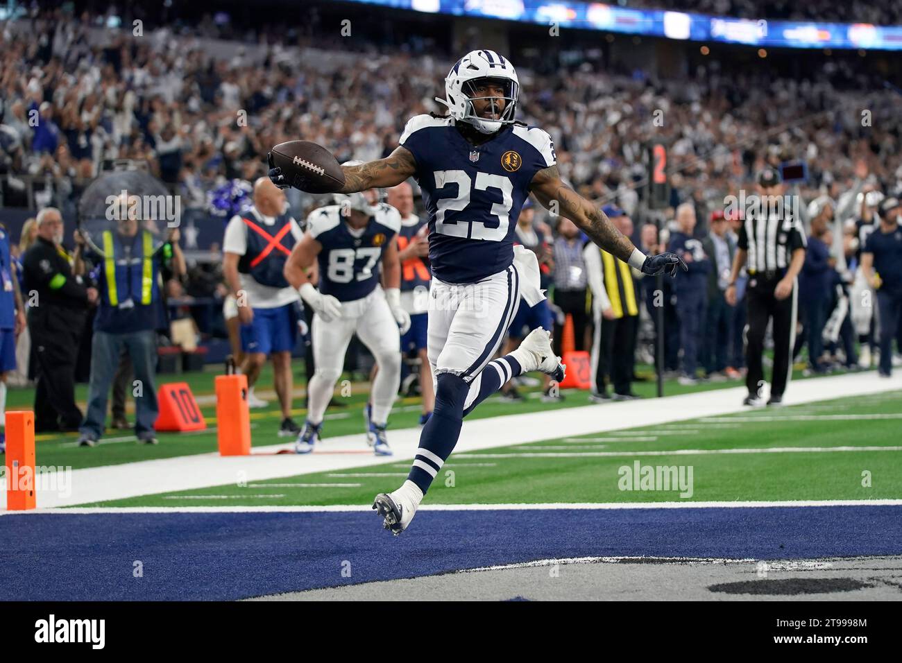 Dallas Cowboys running back Rico Dowdle (23) scores against the ...