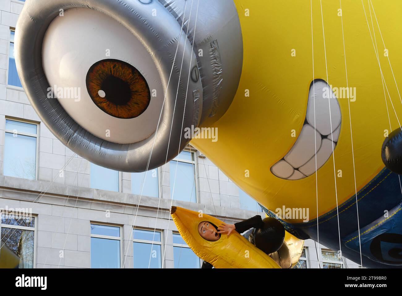 New York Usa 23rd Nov 2023 The Balloon Of Stuart The Minion Is Seen