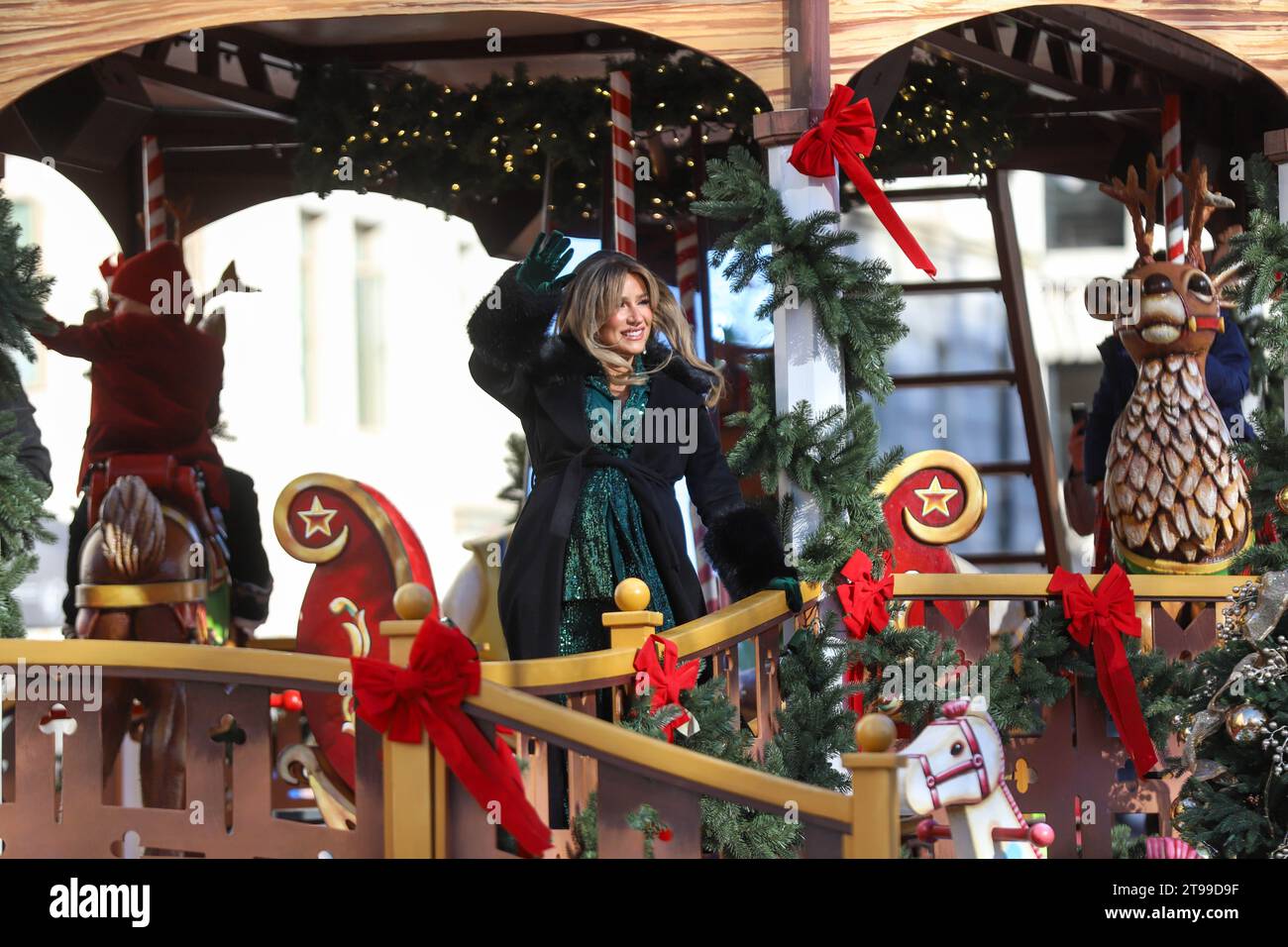 Jessie james decker hi-res stock photography and images - Alamy