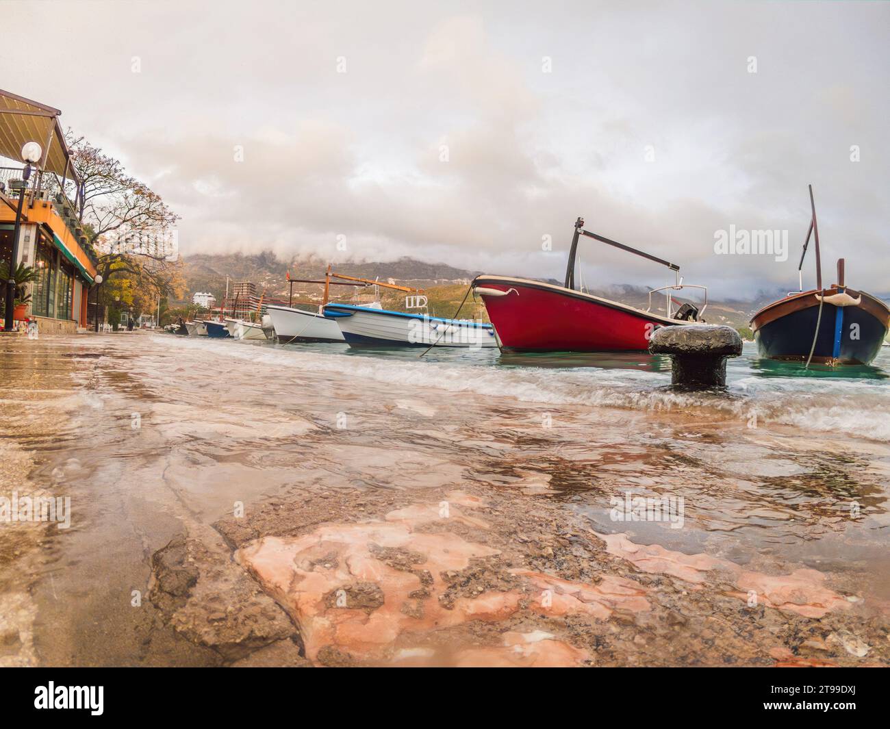 Climate change sea level rise miami hi-res stock photography and images ...