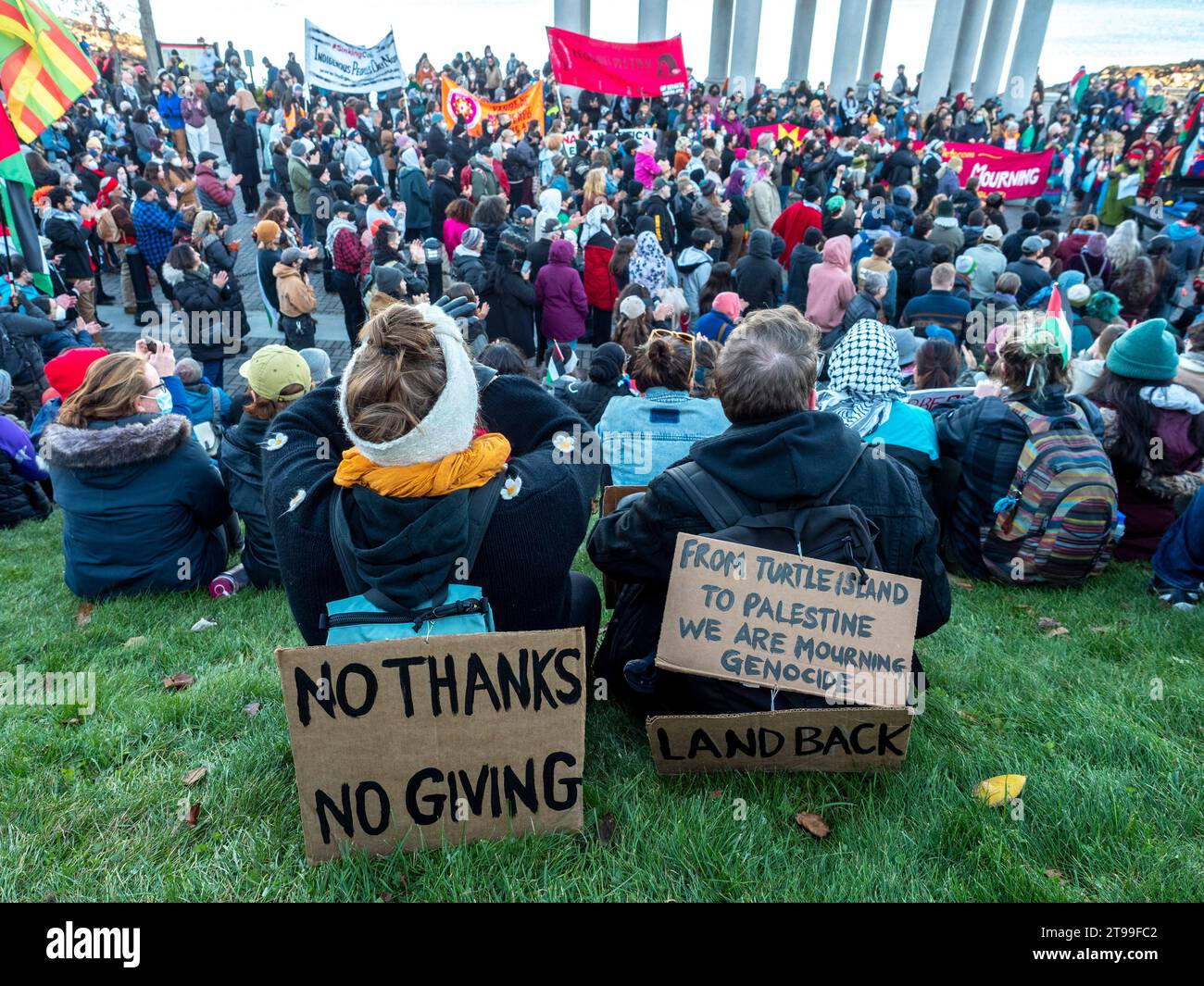 Plymouth, Massachusetts, USA. 23rd Nov, 2023. With Plymouth Rock in the ...