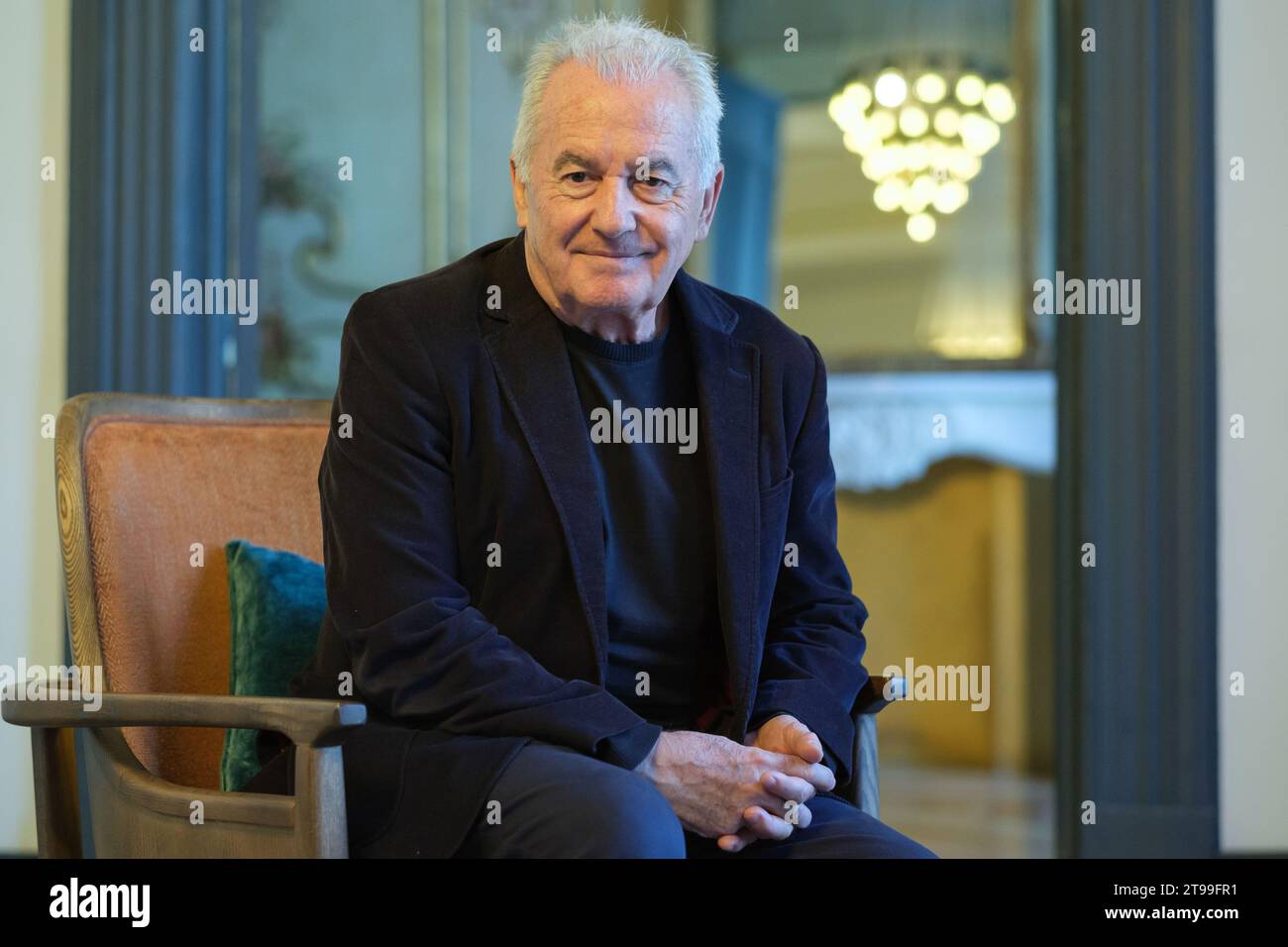 Singer Victor Manuel poses during the portrait session at the Palacio ...