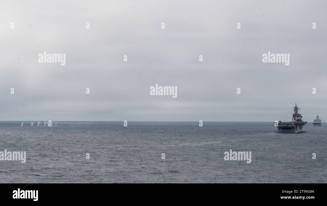 U.S. Navy amphibious assault ship USS Boxer (LHD 4), rear, and ...