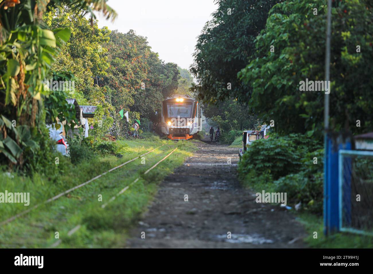 Manila, Philippines. November 24, 2023: A diesel multiple unit PNR 8000 ...