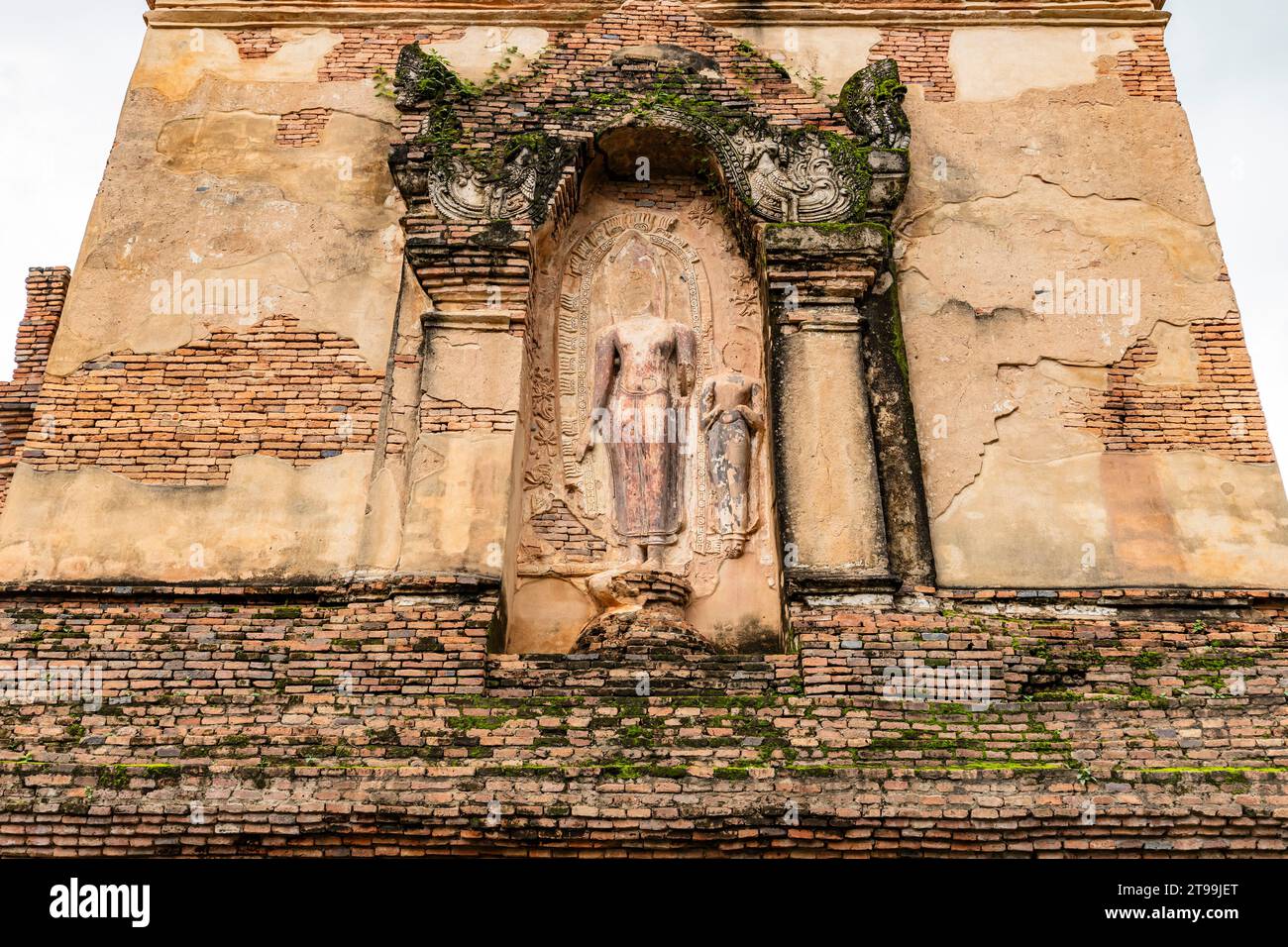 Sukhothai Historical Park, Wat Traphang Thong Lang, remain of relief ...