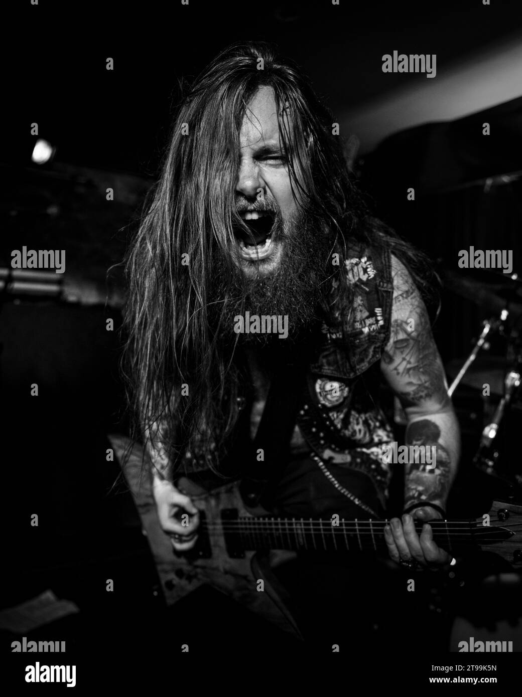 Crossfire band hi-res stock photography and images - Alamy