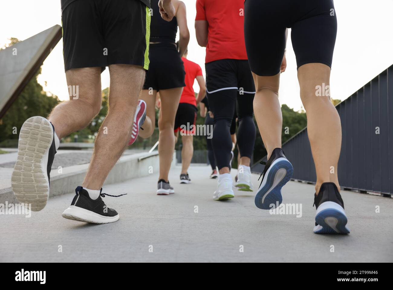 Back view closeup female runner hi-res stock photography and images - Alamy