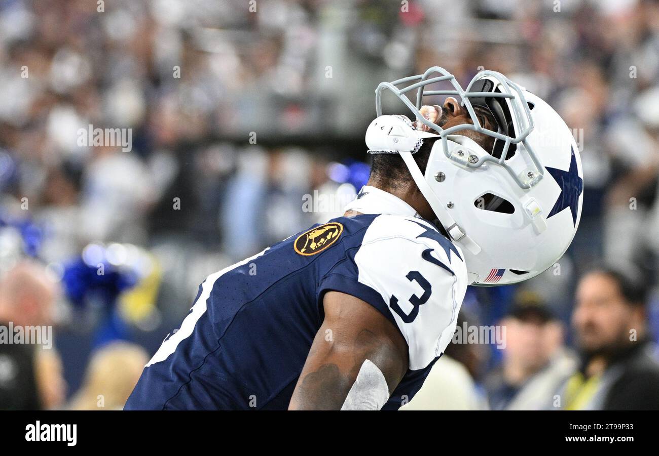Dallas Cowboys Brandin Cooks celebrates his 31-yard touchdown against ...