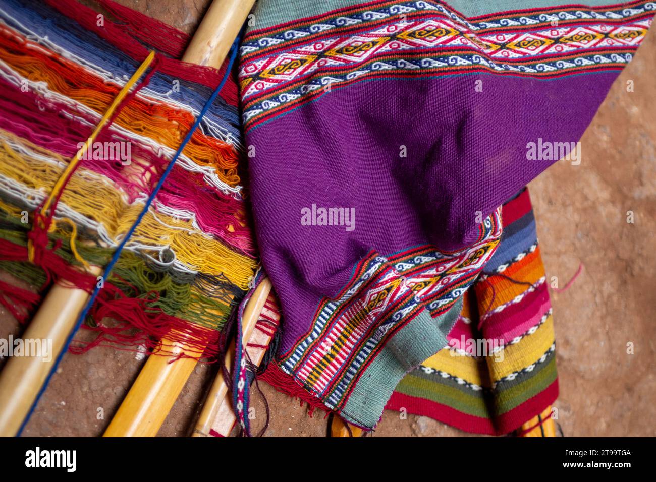 Inca weaving tradition hi-res stock photography and images - Alamy