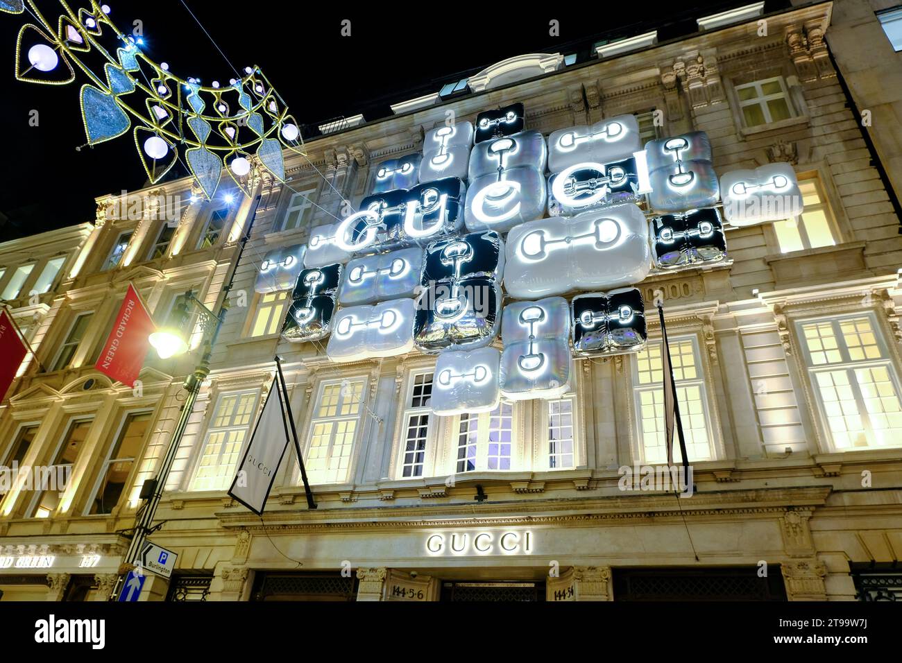 London, UK. 23rd November, 2023. The Gucci store display with the ...