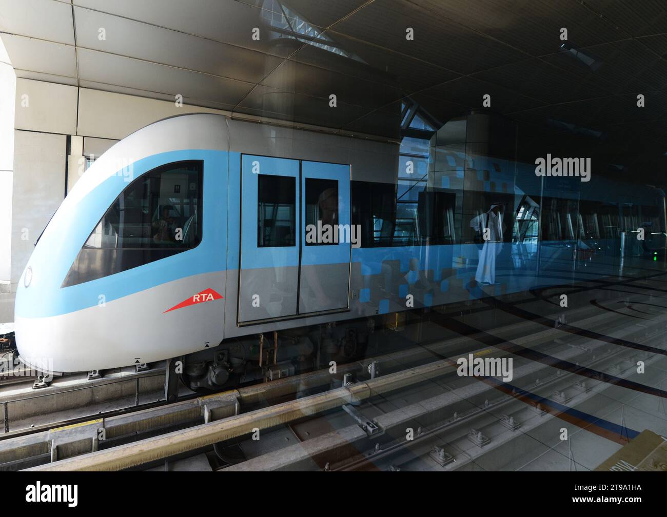 A Dubai metro train. Dubai, UAE Stock Photo - Alamy