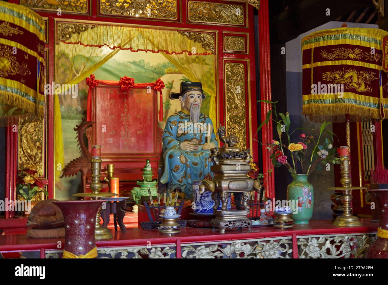 Quan Cong Temple in historic Hoi An Ancient Town Stock Photo - Alamy