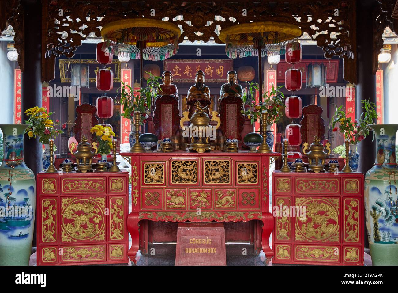 Quan Cong Temple in historic Hoi An Ancient Town Stock Photo - Alamy