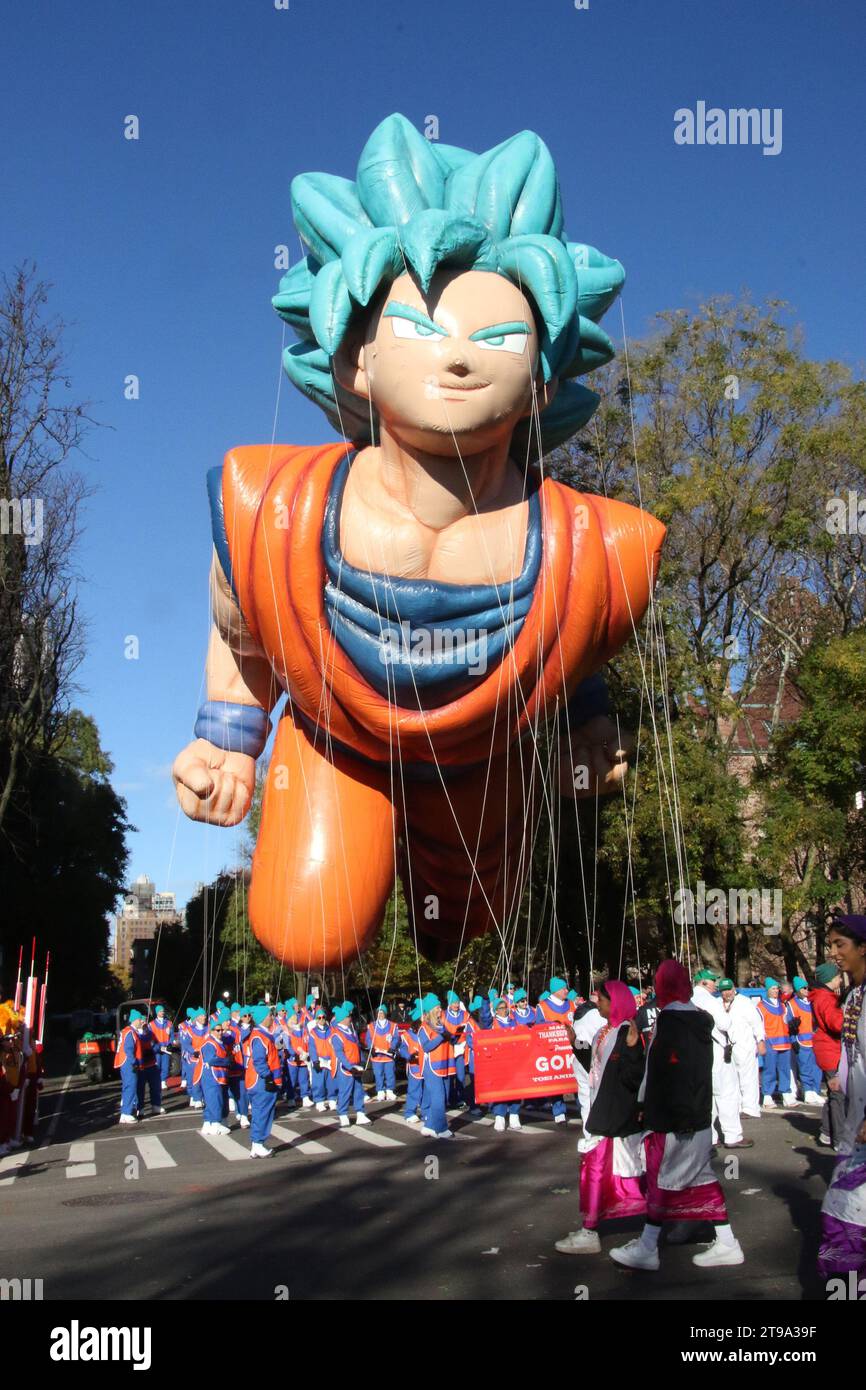 New York, NY, USA. 23rd Nov, 2023. Goku at the 2023 Macy's Thanksgiving ...