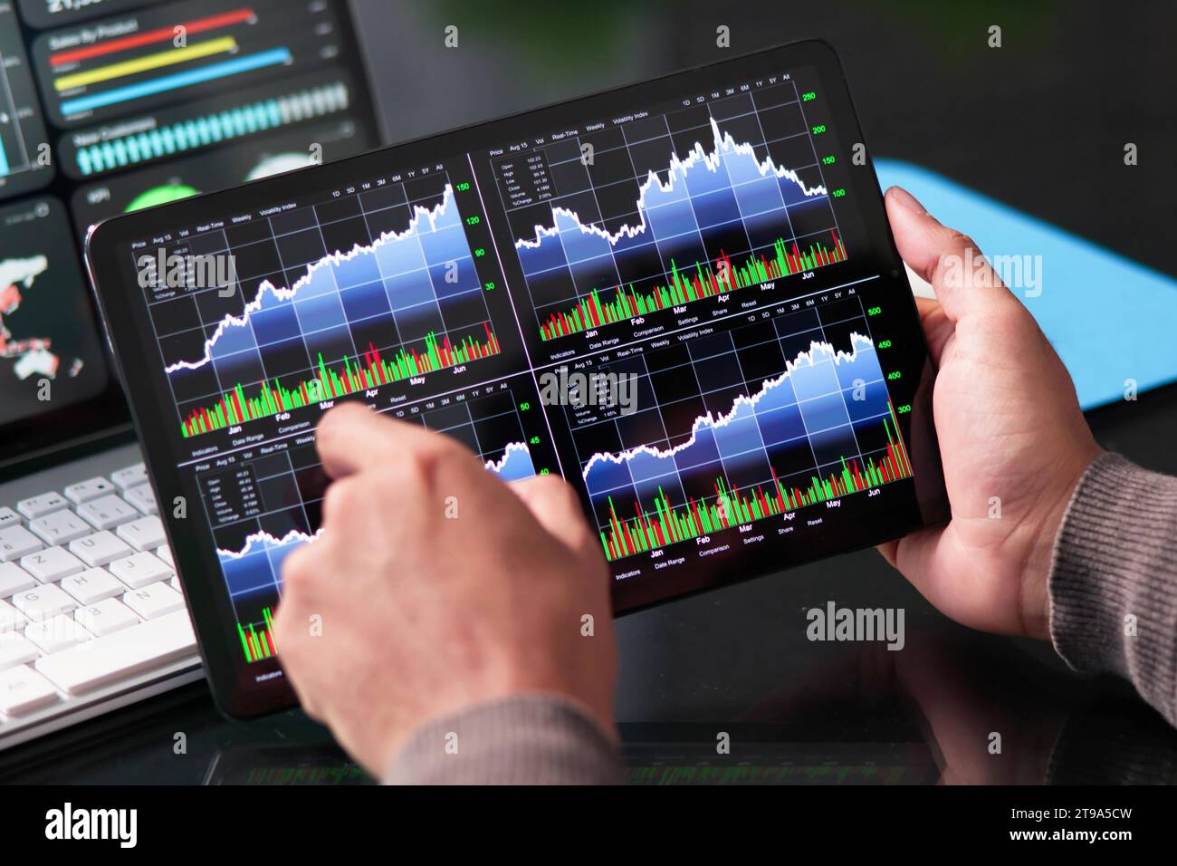 Using Data Analytics for Business KPI Stock Photo Stock Photo - Alamy