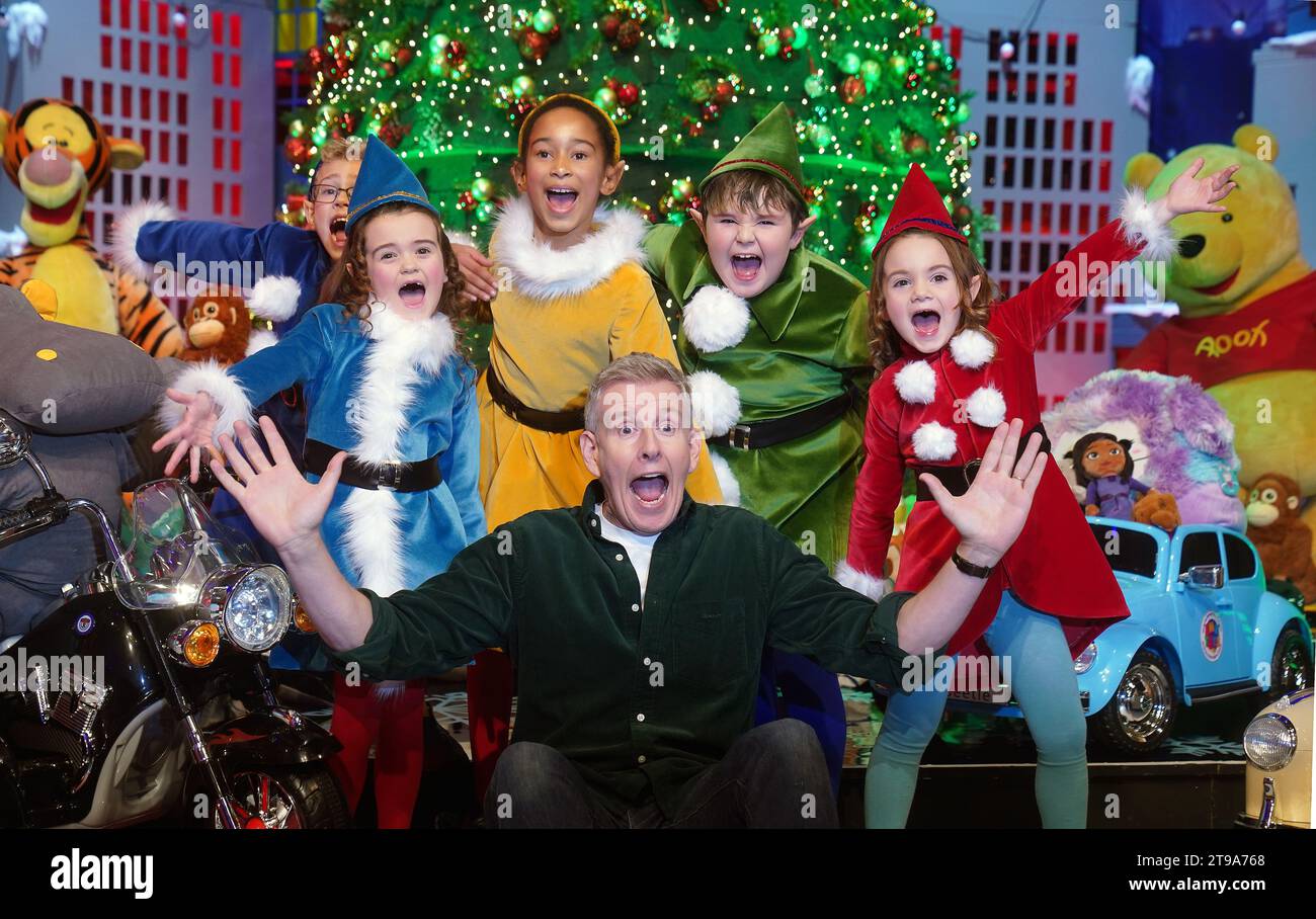 Host of The Late Late Show Patrick Kielty with (from left to right ...