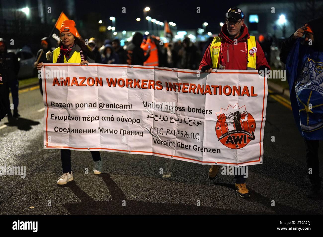 Amazon staff members on a GMB union picket line outside the online ...