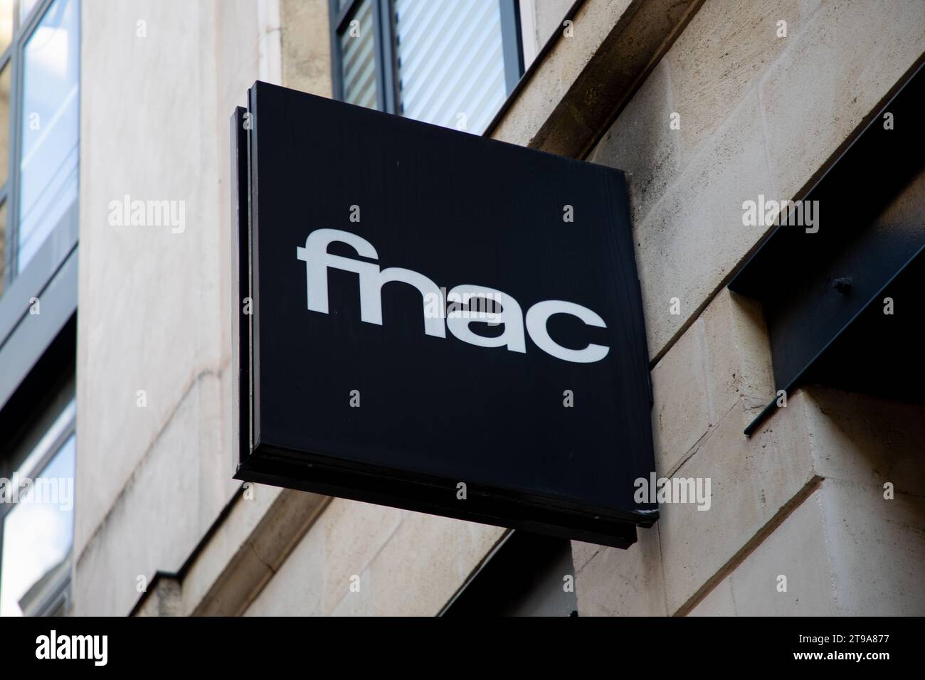 Bordeaux , France - 11 16 2023 : Fnac brand shop logo chain and text ...