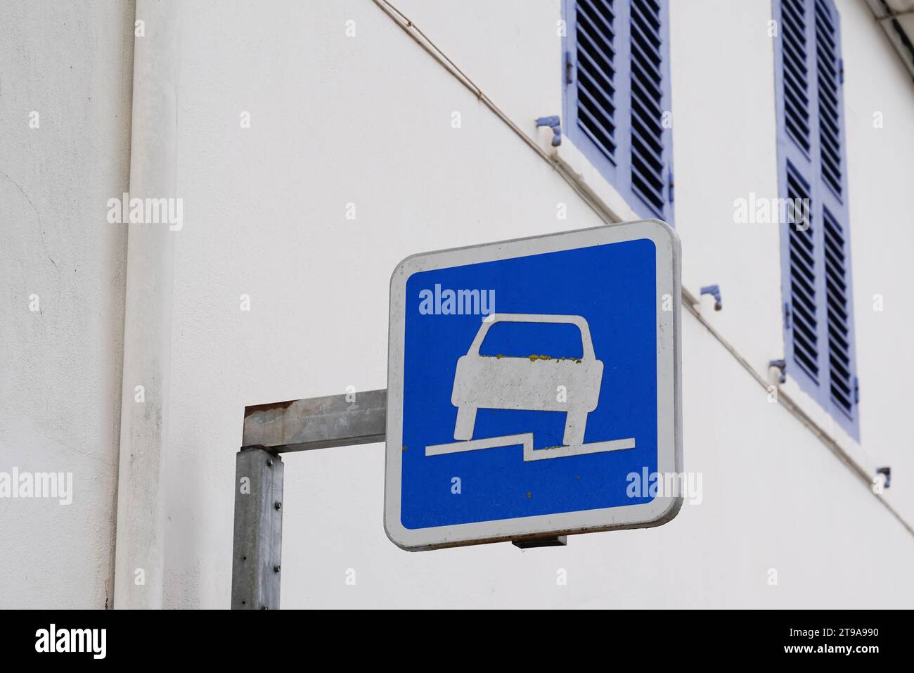 car authorized park half road and sidewalk zone sign panel Stock Photo ...