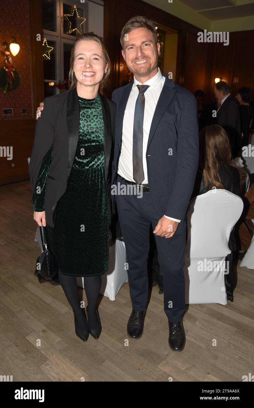 Daniela Voelker Leo Reisinger Schauspieler Muenchen 23.11.2023 ...