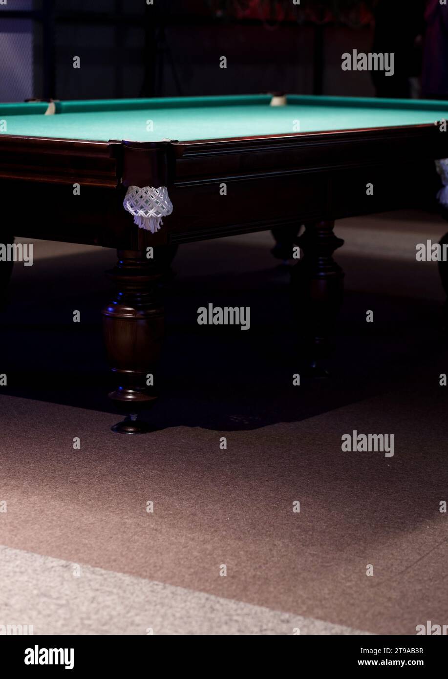 empty billiard table with wooden legs Stock Photo - Alamy