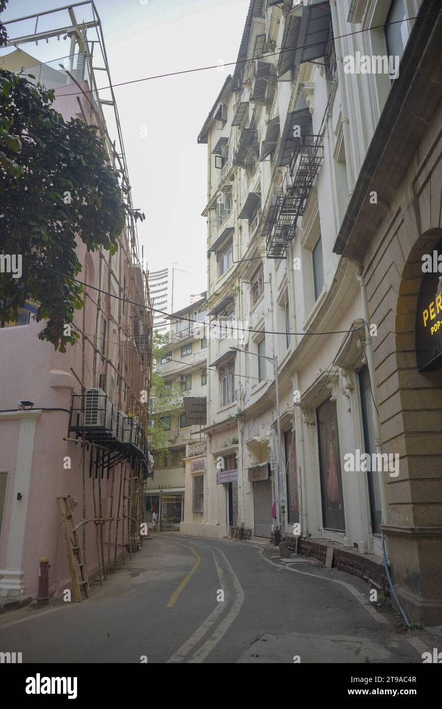old mumbai street view Stock Photo - Alamy