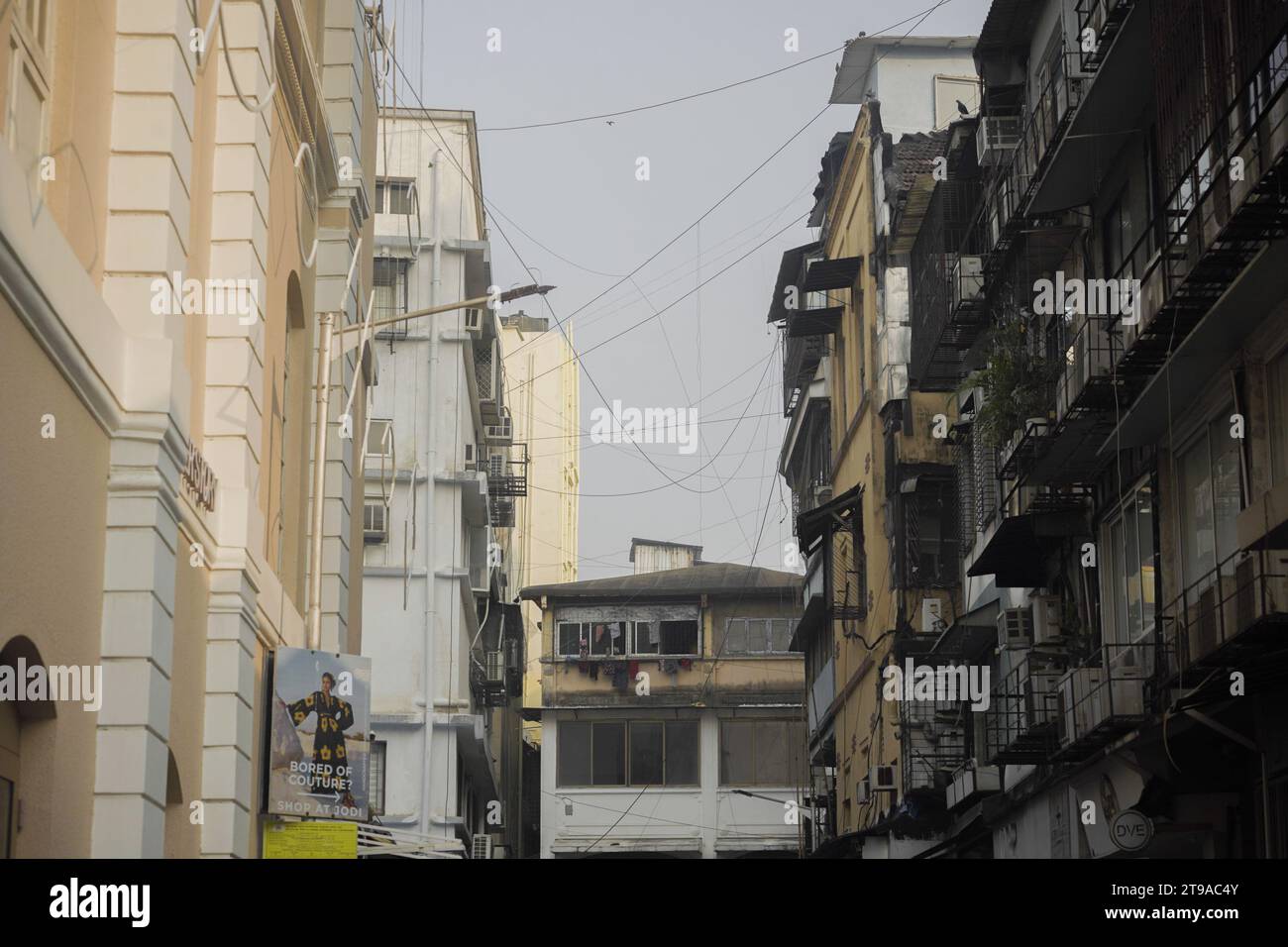old mumbai street view Stock Photo - Alamy