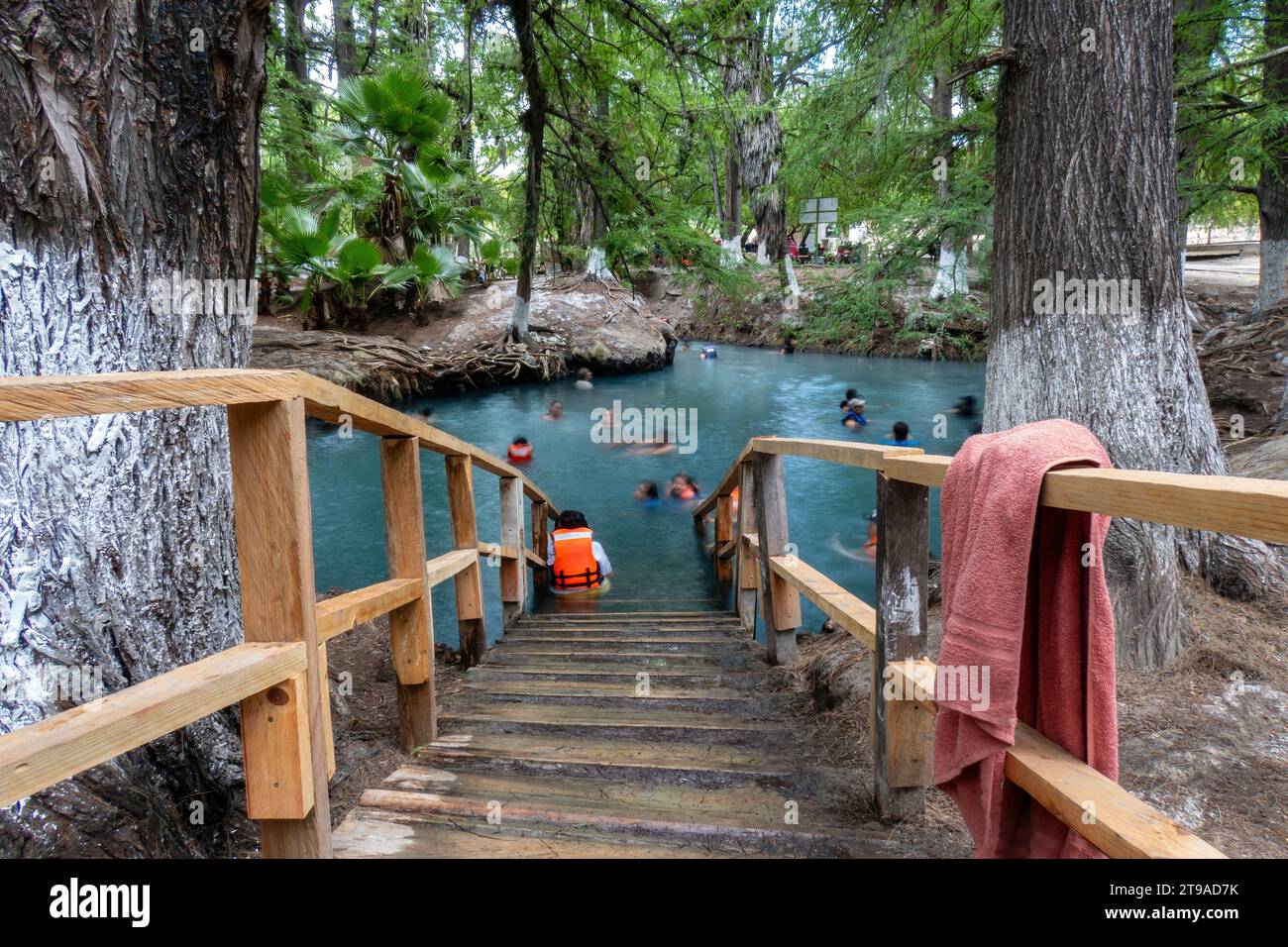 Explore the serene beauty of Media Luna Lake in San Luis Potosi, Mexico ...