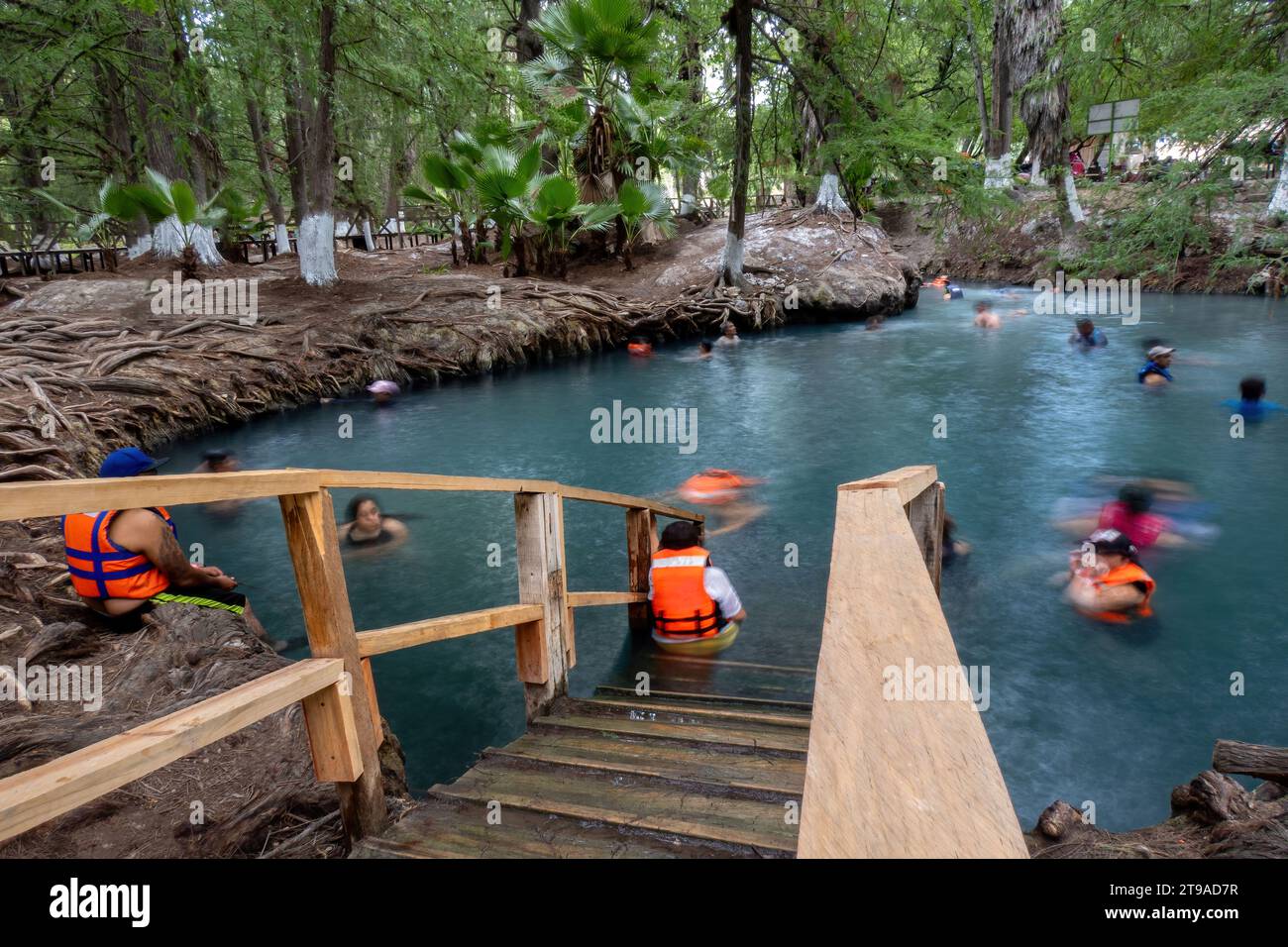 Explore the serene beauty of Media Luna Lake in San Luis Potosi, Mexico ...