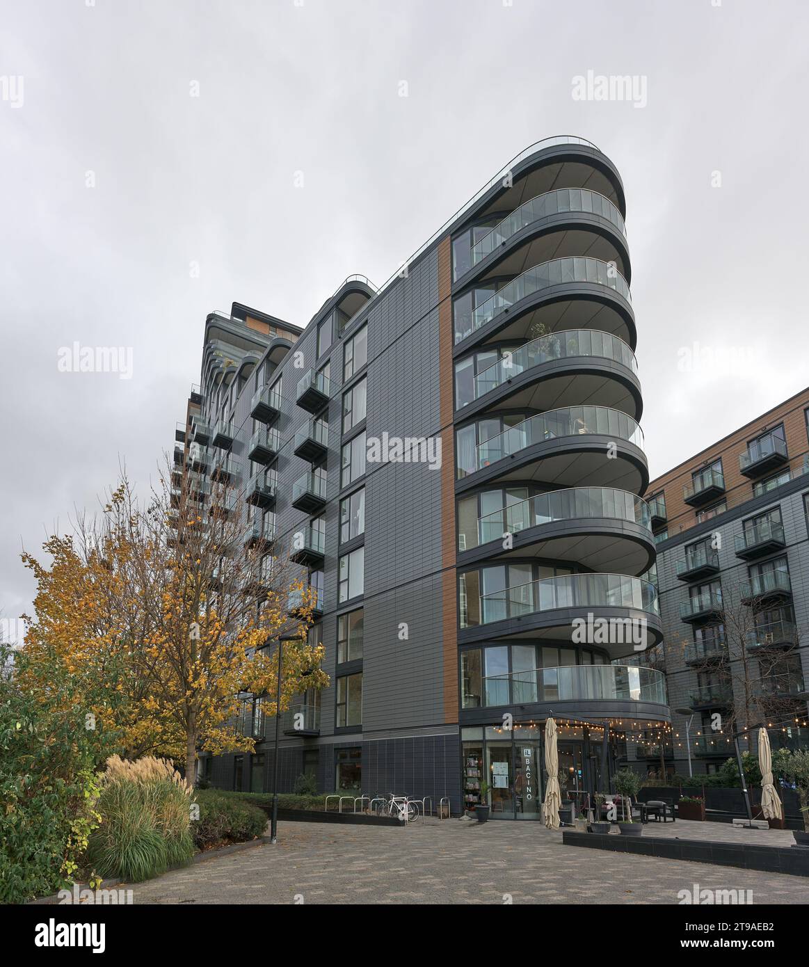Park Vista Tower, a block of apartments at Wapping, London, England ...