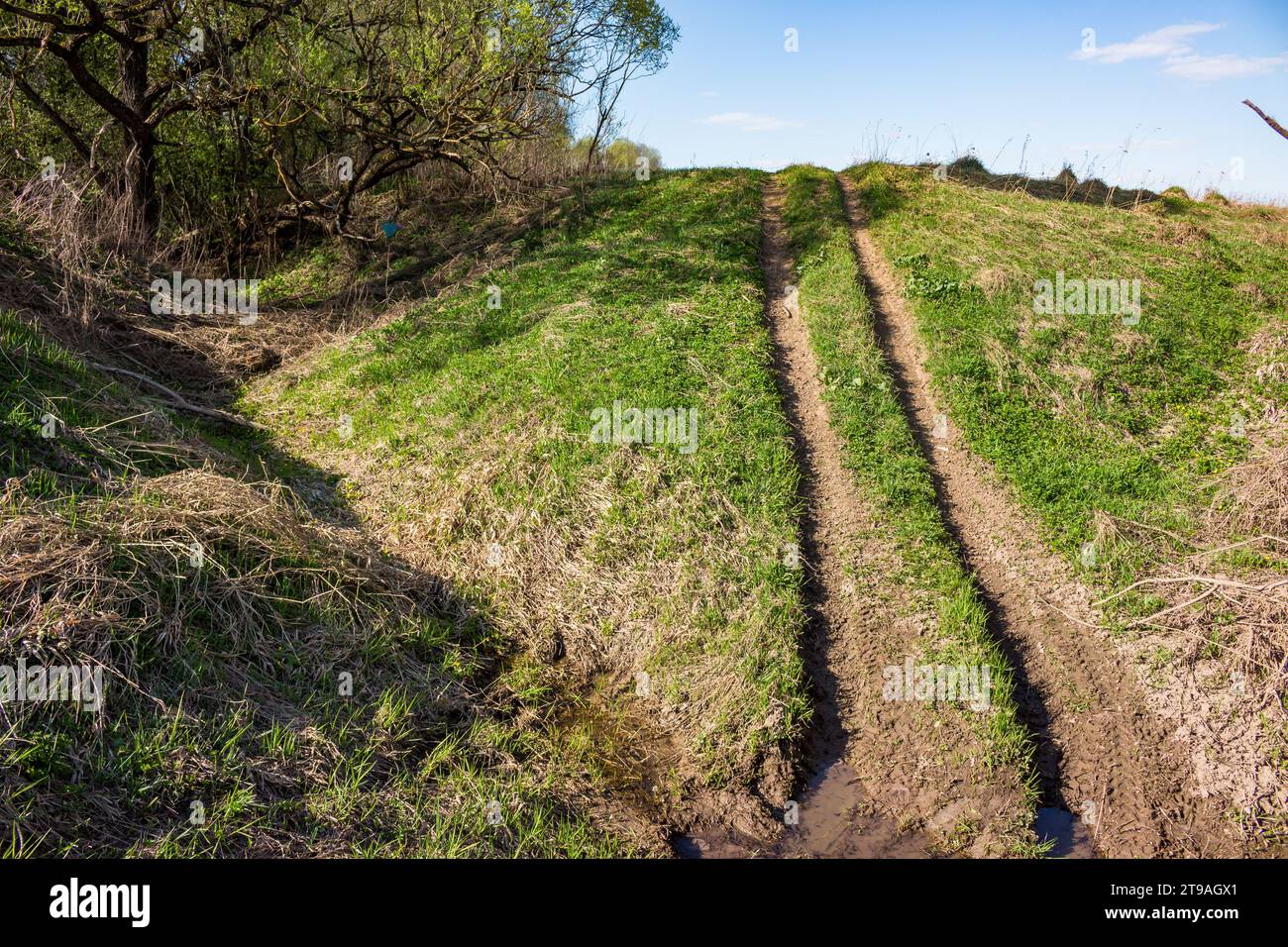 Driving up a hill hi-res stock photography and images - Alamy