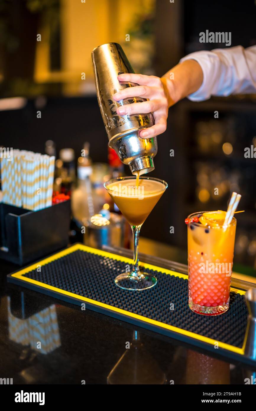 Close up female bartender hi-res stock photography and images - Alamy