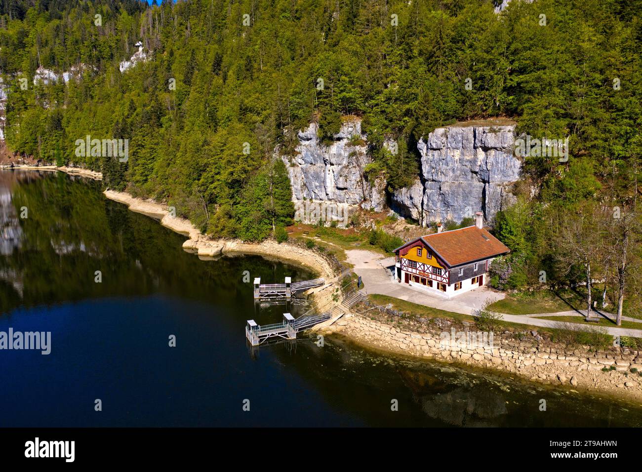 Chalet des Souvenirs kiosk and boat landing stage on the banks of the ...