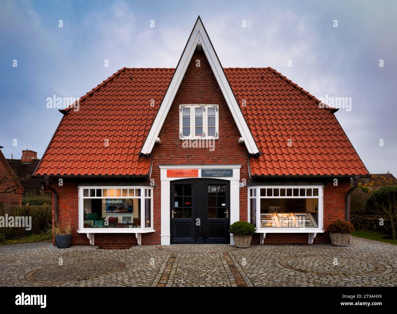 Frisian house, office building, interior designer Simon Gerth and ...