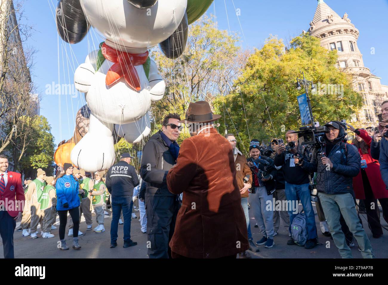 Al Roker interviews Jimmy Fallon ahead of the Macy's Annual ...