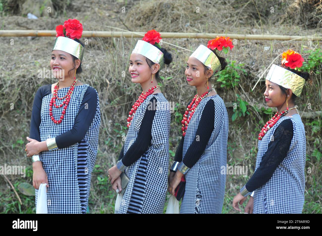 Sylhet, Bangladesh. 23rd November 2023. The Khasi Tribe dressed in ...