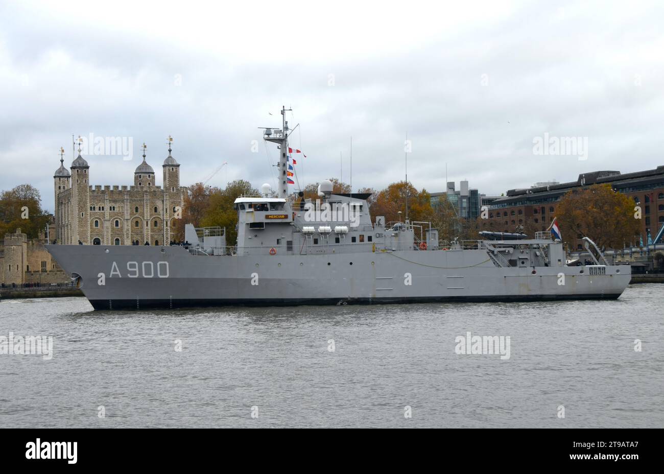 The Royal Netherlands Navy’s submarine support and torpedo recovery ...