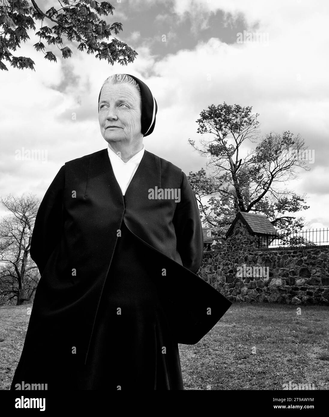 Nun before the Run Stock Photo - Alamy