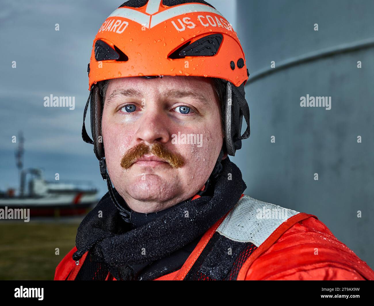Coast Guard Rescue Man Stock Photo - Alamy