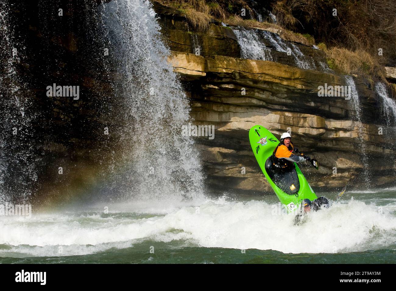 Two person kayak hi-res stock photography and images - Alamy