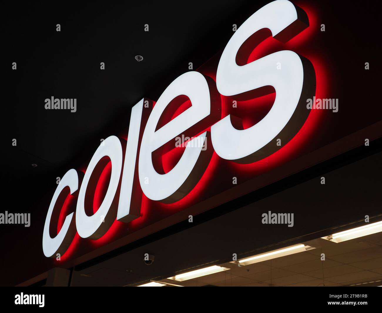 Australia, Canberra, 16 November 2023. Coles sign and logo Stock Photo ...
