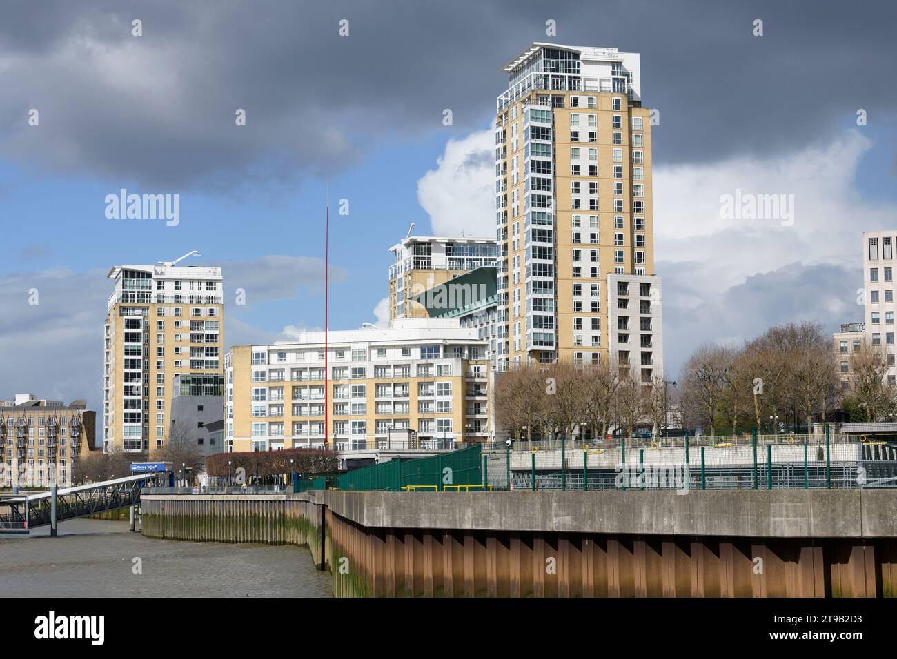 Berkeley Tower, Westferry Circus, Canary Wharf, London, UK. 25 Mar 2023 ...