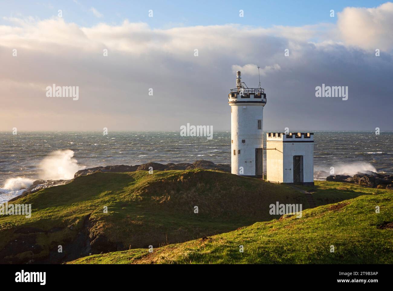Fife ness lighthouse scotland hi-res stock photography and images - Alamy