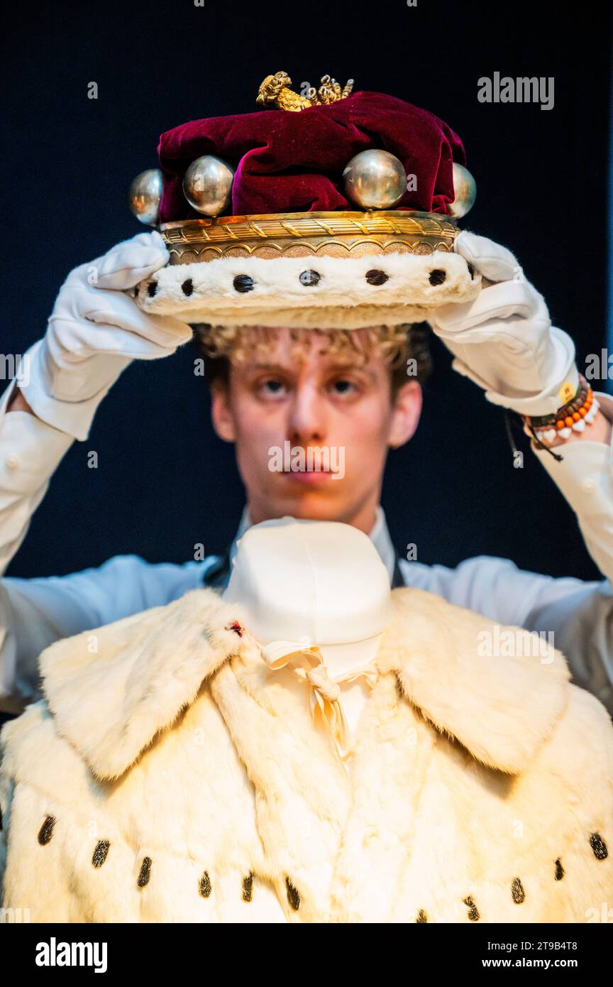 London, UK. 24th Nov, 2023. The Peer's Robe and Coronet of Lord Sandys ...