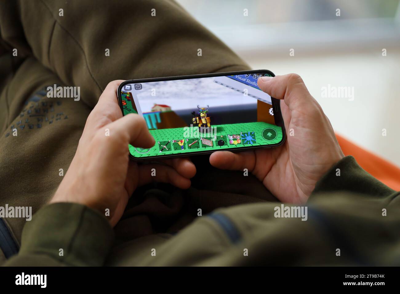 Robux hi-res stock photography and images - Alamy